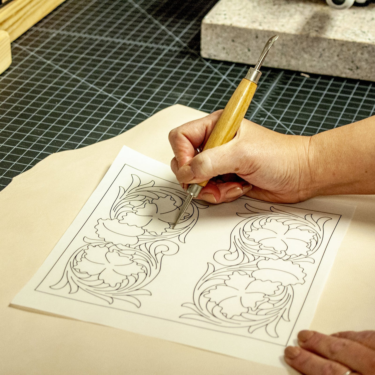 Tracing Tool & Modeling Spoon | The Leather Guy